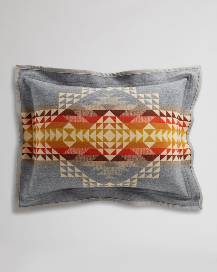 Shop The Smith Rock Blanket | Pendleton